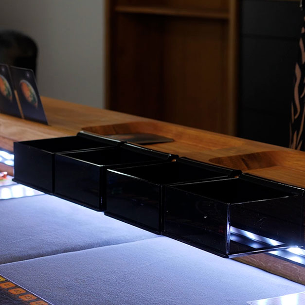 The Geeknson Bristol Board Game Table by Geeknson Team - [4-5] Acrylic ...