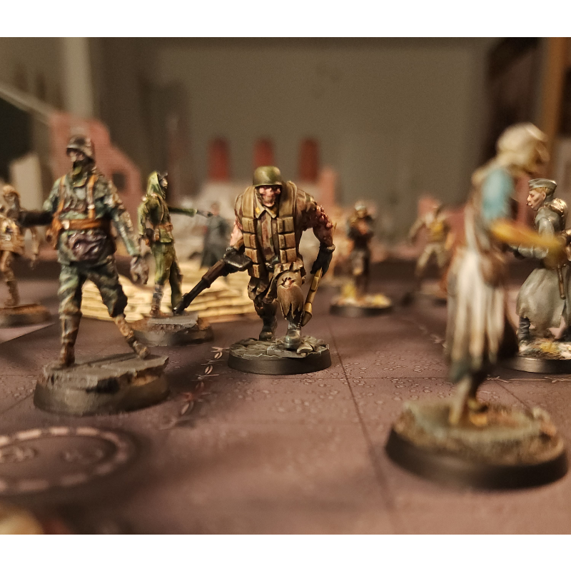 Escape from Projekt Riese by Raybox Games - Zombie will be at your home ...