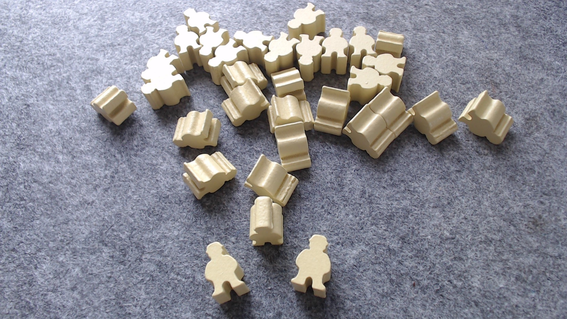 El Burro: A La Granja Game by Spielworxx - Game Pieces - Gamefound