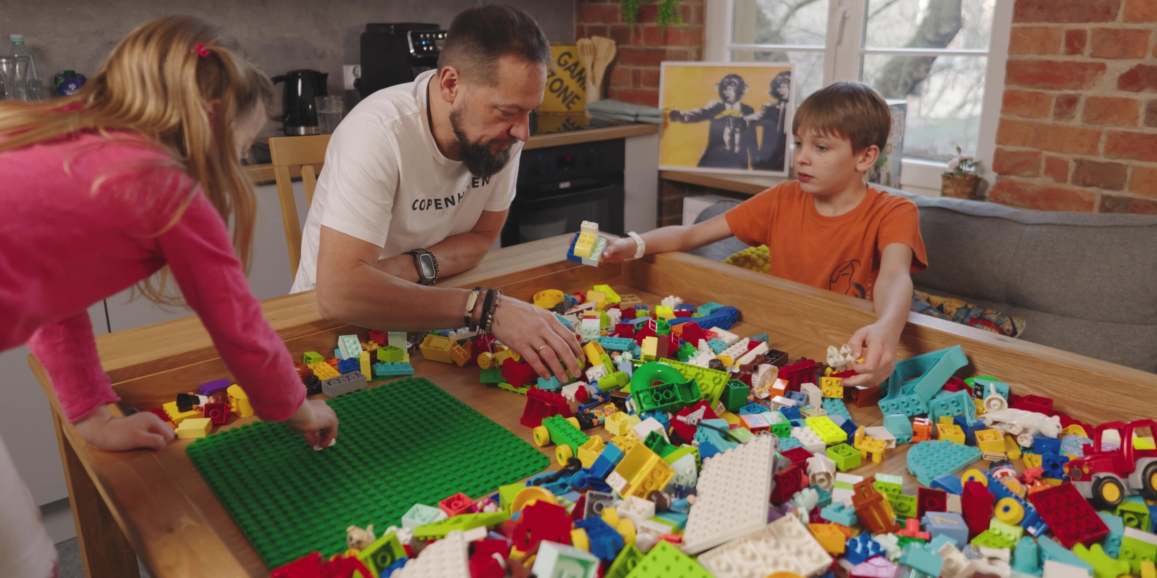 The Victor – Everyday Gaming Table by Geeknson by Geeknson Team - Gamefound