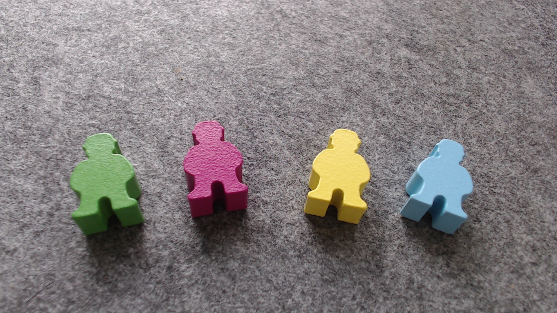 El Burro: A La Granja Game by Spielworxx - Game Pieces - Gamefound