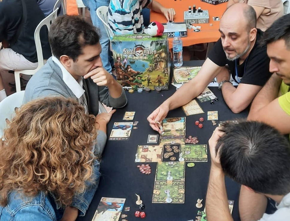 Skull Tales: Full Sail! v2 & expansions by Draco Ideas - Gamefound